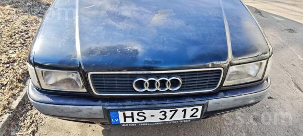 Синий Ауди 80 1994 в Рига, объемом двигателя 1.90 л и пробегом 400 тыс. км за 900 €, фото 3 на AUTOMOTO.COM.LV