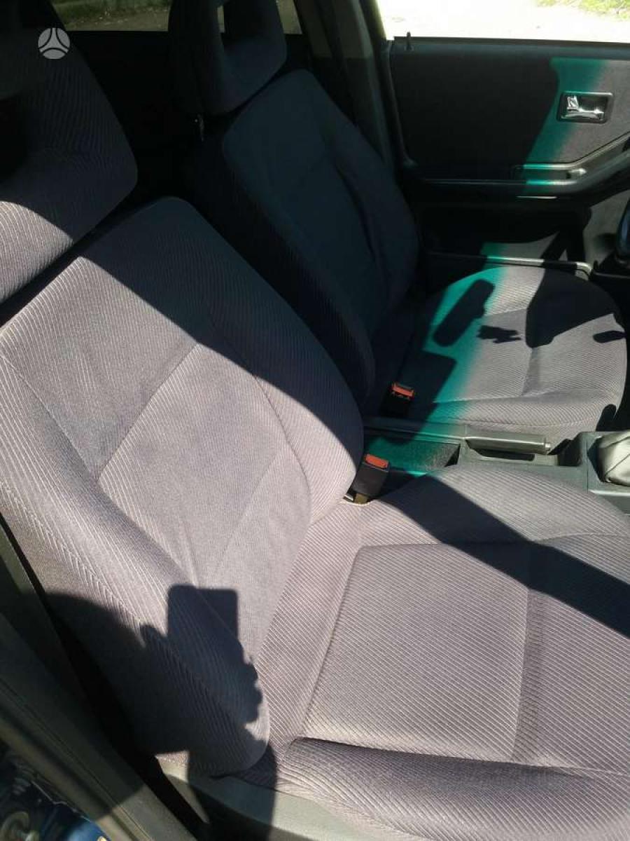 Blue Audi 80 1994 in Kaunas, with an engine capacity of 0.00 L and mileage of 290 thousand km for 1350 €, photo 8 on AUTOMOTO.COM.LV