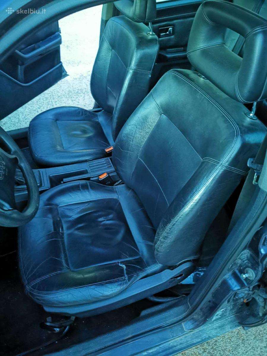 Zils Audi 80 1994 Visaginas, ar dzinēja tilpumu 1.90 L un nobraukumu 348 tūkst. km par 1000 €, foto 4 vietnē AUTOMOTO.COM.LV