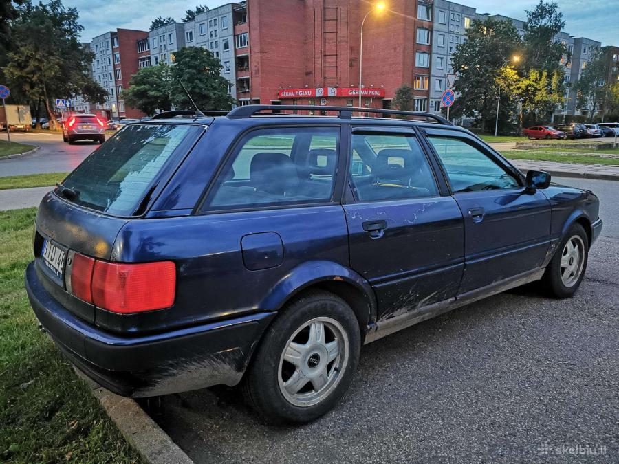 Zils Audi 80 1994 Visaginas, ar dzinēja tilpumu 1.90 L un nobraukumu 348 tūkst. km par 1000 €, foto 6 vietnē AUTOMOTO.COM.LV