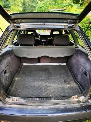 Zils Audi 80 1994 Visaginas, ar dzinēja tilpumu 1.90 L un nobraukumu 348 tūkst. km par 1000 €, foto 17 vietnē AUTOMOTO.COM.LV