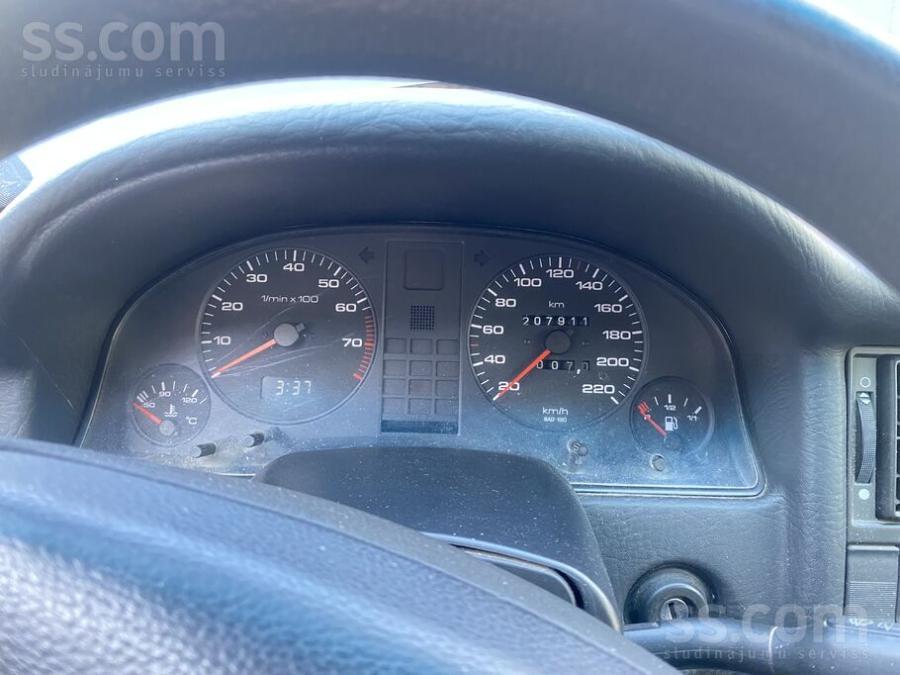 Zils Audi 80 1995 Daugavpils, ar dzinēja tilpumu 1.60 L un nobraukumu 208 tūkst. km par 1200 €, foto 9 vietnē AUTOMOTO.COM.LV