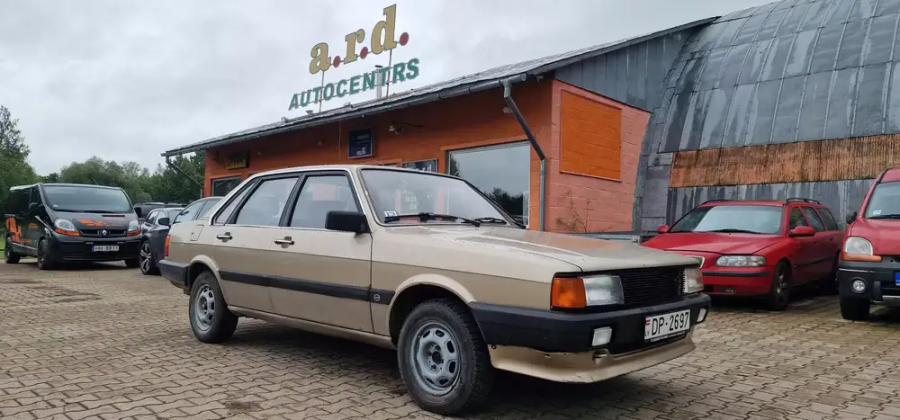 Brown Audi 80 1985 in Valmiera, with an engine capacity of 1.60 L and mileage of 314 thousand km for 1000 €, photo 1 on AUTOMOTO.COM.LV