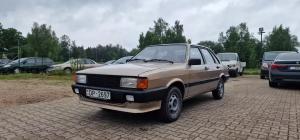 Brown Audi 80 1985 in Valmiera, with an engine capacity of 1.60 L and mileage of 314 thousand km for 1000 €, photo 7 on AUTOMOTO.COM.LV