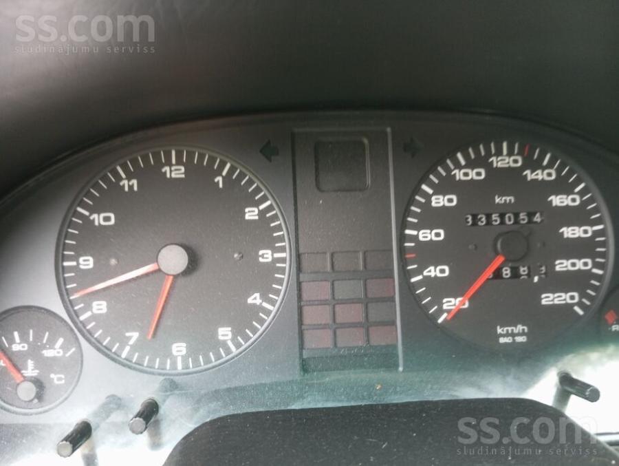 Brūns Audi 80 1989 Talsi, ar dzinēja tilpumu 1.90 L un nobraukumu 335 tūkst. km par 2200 €, foto 8 vietnē AUTOMOTO.COM.LV