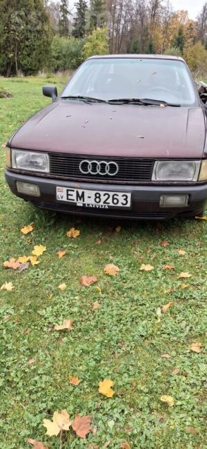 Brown Audi 80 1991 in Riga, with an engine capacity of 1.80 L and mileage of 375 thousand km for 400 €, photo 3 on AUTOMOTO.COM.LV