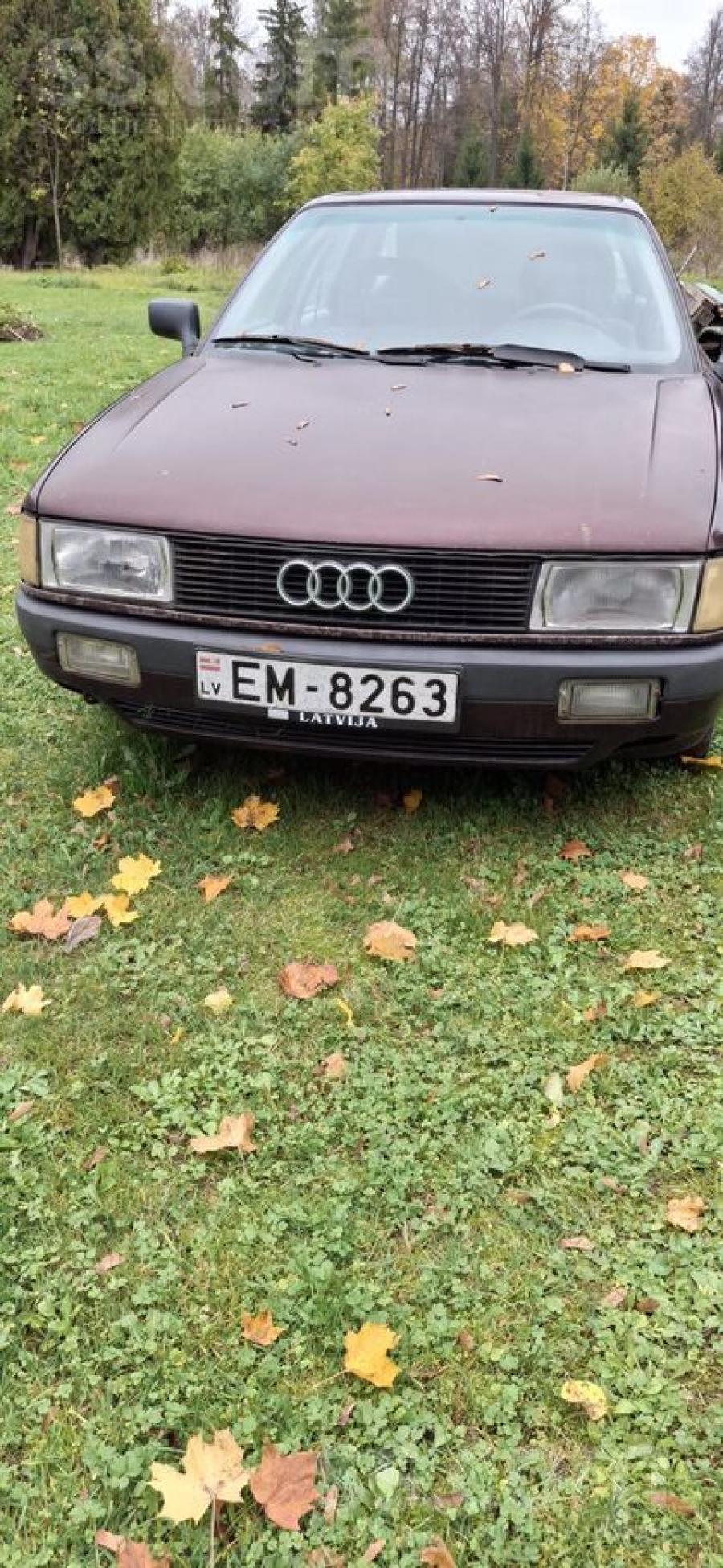 Brown Audi 80 1991 in Riga, with an engine capacity of 1.80 L and mileage of 375 thousand km for 400 €, photo 3 on AUTOMOTO.COM.LV