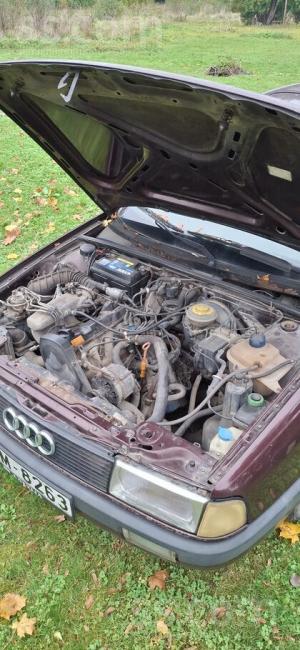 Brown Audi 80 1991 in Riga, with an engine capacity of 1.80 L and mileage of 375 thousand km for 400 €, photo 9 on AUTOMOTO.COM.LV