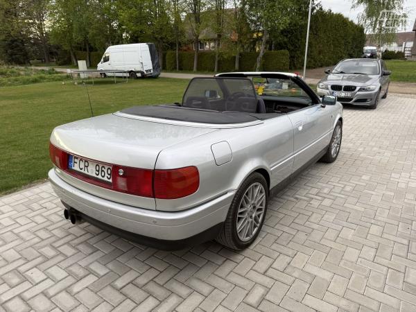 Ауди 80 1993 в Паневежис, объемом двигателя 2.00 л и пробегом 189 тыс. км за 4000 €, фото 2 на AUTOMOTO.COM.LV