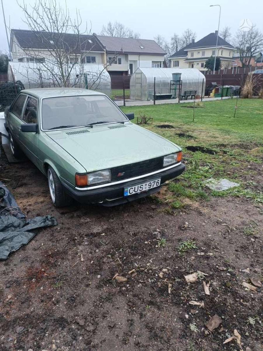 Zaļš Audi 80 1980 Utena, ar dzinēja tilpumu 1.60 L un nobraukumu 200 tūkst. km par 2000 €, foto 1 vietnē AUTOMOTO.COM.LV