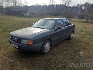 Green Audi 80 1990 in Tukums, with an engine capacity of 1.60 L and mileage of 222 thousand km for 1150 €, photo 4 on AUTOMOTO.COM.LV