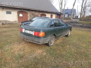 Green Audi 80 1990 in Tukums, with an engine capacity of 1.60 L and mileage of 222 thousand km for 1150 €, photo 6 on AUTOMOTO.COM.LV