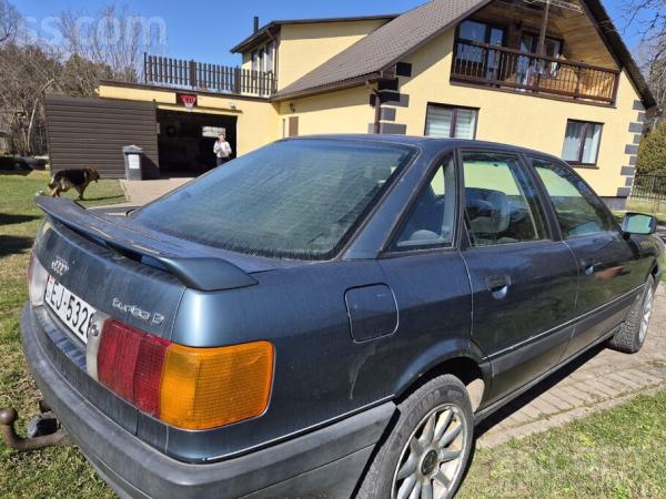 Zaļš Audi 80 1990 Talsi, ar dzinēja tilpumu 1.60 L un nobraukumu 247 tūkst. km par 900 €, foto 3 vietnē AUTOMOTO.COM.LV