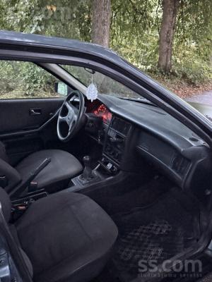 Green Audi 80 1990 in Kuldiga, with an engine capacity of 1.80 L and mileage of 333 thousand km for 750 €, photo 7 on AUTOMOTO.COM.LV