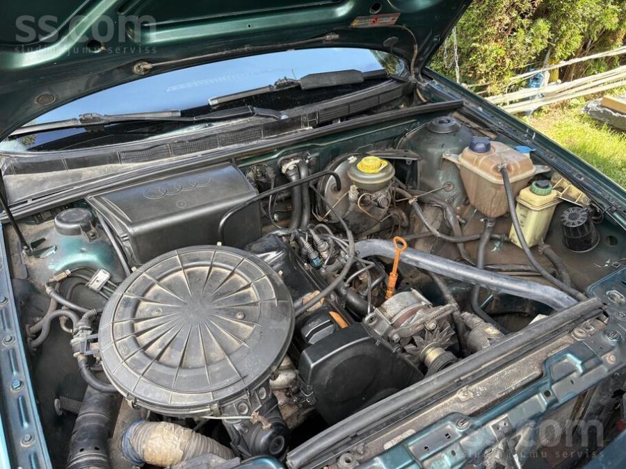 Green Audi 80 1991 in Jelgava, with an engine capacity of 2.00 L and mileage of 437 thousand km for 500 €, photo 6 on AUTOMOTO.COM.LV