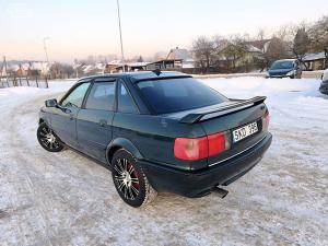 Green Audi 80 1992 in Jurbarkas, with an engine capacity of 2.00 L and mileage of 243 thousand km for 1450 €, photo 4 on AUTOMOTO.COM.LV