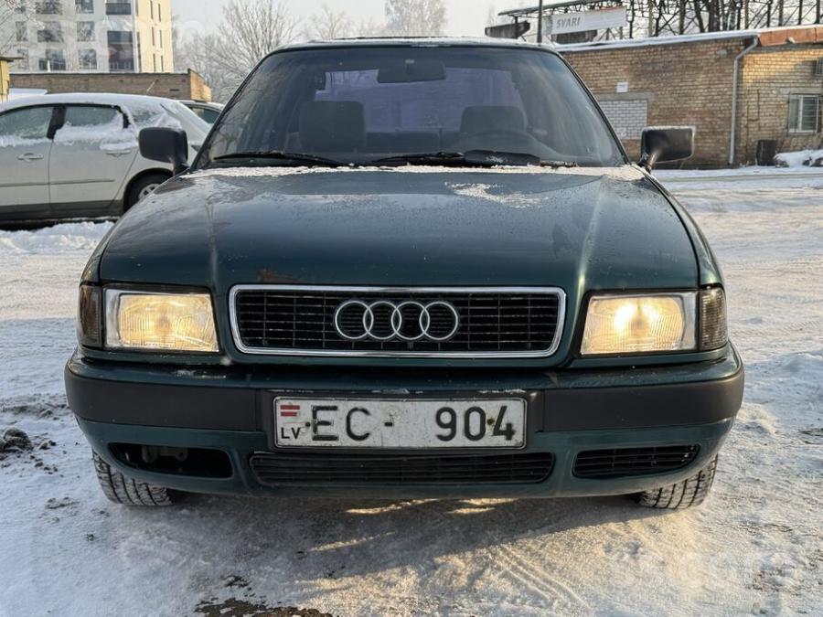 Zaļš Audi 80 1992 Rīga, ar dzinēja tilpumu 2.30 L un nobraukumu 291 tūkst. km par 1100 €, foto 5 vietnē AUTOMOTO.COM.LV