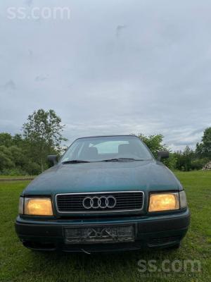 Zaļš Audi 80 1992 Rēzekne, ar dzinēja tilpumu 2.00 L un nobraukumu 303 tūkst. km par 400 €, foto  vietnē AUTOMOTO.COM.LV