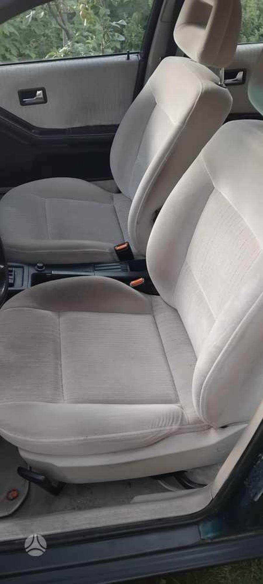 Zaļš Audi 80 1992 Kauņa, ar dzinēja tilpumu 1.98 L un nobraukumu 150 tūkst. km par 850 €, foto 8 vietnē AUTOMOTO.COM.LV