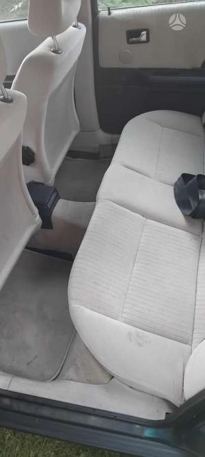 Zaļš Audi 80 1992 Kauņa, ar dzinēja tilpumu 1.98 L un nobraukumu 150 tūkst. km par 850 €, foto 9 vietnē AUTOMOTO.COM.LV