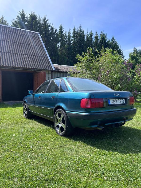 Green Audi 80 1993 in Tallinn, with an engine capacity of 2.30 L and mileage of 293 thousand km for 3500 €, photo 2 on AUTOMOTO.COM.LV