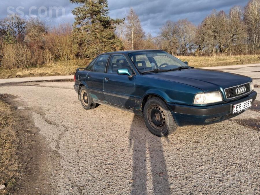 Zaļš Audi 80 1993 Talsi, ar dzinēja tilpumu 2.00 L un nobraukumu 422 tūkst. km par 500 €, foto 1 vietnē AUTOMOTO.COM.LV
