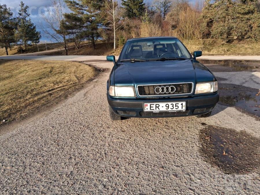 Zaļš Audi 80 1993 Talsi, ar dzinēja tilpumu 2.00 L un nobraukumu 422 tūkst. km par 500 €, foto 6 vietnē AUTOMOTO.COM.LV