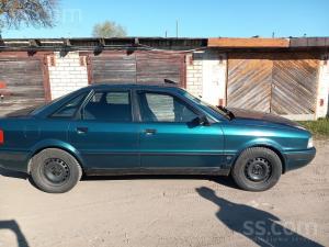 Green Audi 80 1993 in Limbazi, with an engine capacity of 2.00 L and mileage of 283 thousand km for 670 €, photo  on AUTOMOTO.COM.LV