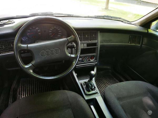Zaļš Audi 80 1993 Kauņa, ar dzinēja tilpumu 2.00 L un nobraukumu 299 tūkst. km par 666 €, foto 8 vietnē AUTOMOTO.COM.LV