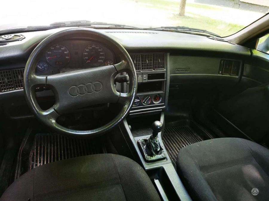 Zaļš Audi 80 1993 Kauņa, ar dzinēja tilpumu 2.00 L un nobraukumu 299 tūkst. km par 666 €, foto 9 vietnē AUTOMOTO.COM.LV