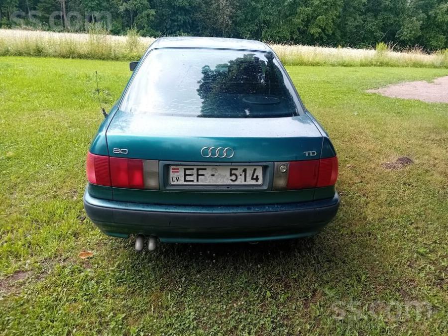 Zaļš Audi 80 1993 Rēzekne, ar dzinēja tilpumu 1.90 L un nobraukumu 341 tūkst. km par 700 €, foto 5 vietnē AUTOMOTO.COM.LV