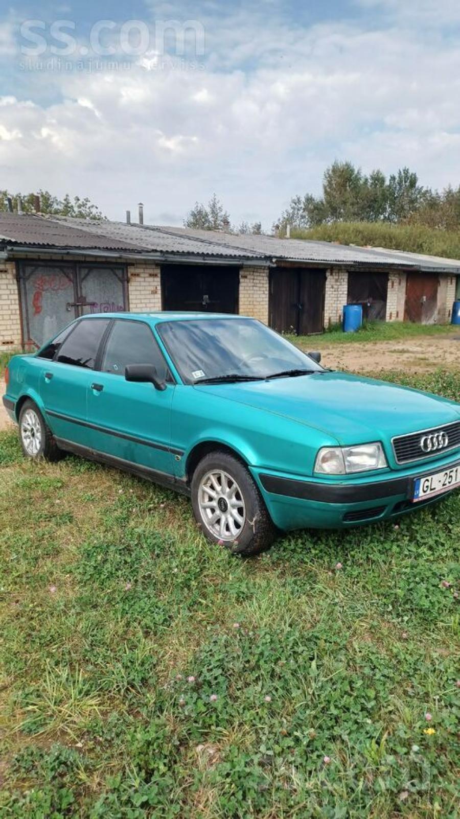 Zaļš Audi 80 1994 Limbaži, ar dzinēja tilpumu 2.00 L un nobraukumu 258 tūkst. km par 400 €, foto 2 vietnē AUTOMOTO.COM.LV