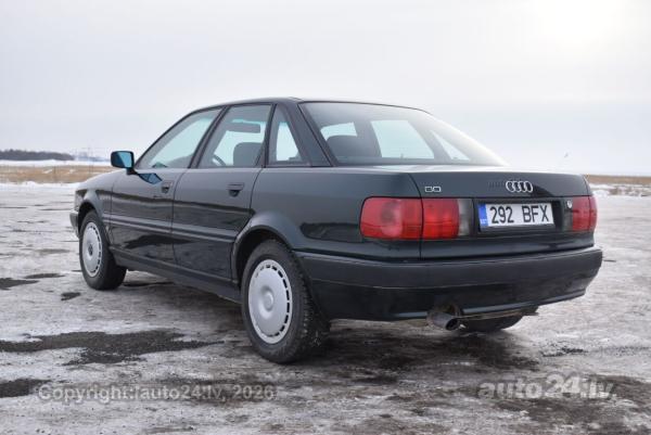 Zaļš Audi 80 1994 Tallina, ar dzinēja tilpumu 2.00 L un nobraukumu 266 tūkst. km par 2250 €, foto 2 vietnē AUTOMOTO.COM.LV