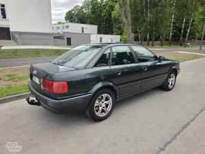 Green Audi 80 1994 in Jurbarkas, with an engine capacity of 2.00 L and mileage of 275 thousand km for 900 €, photo 4 on AUTOMOTO.COM.LV