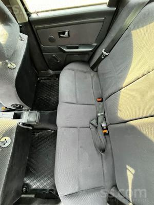 Zaļš Audi 80 1994 Valmiera, ar dzinēja tilpumu 2.00 L un nobraukumu 0 tūkst. km par 950 €, foto 6 vietnē AUTOMOTO.COM.LV