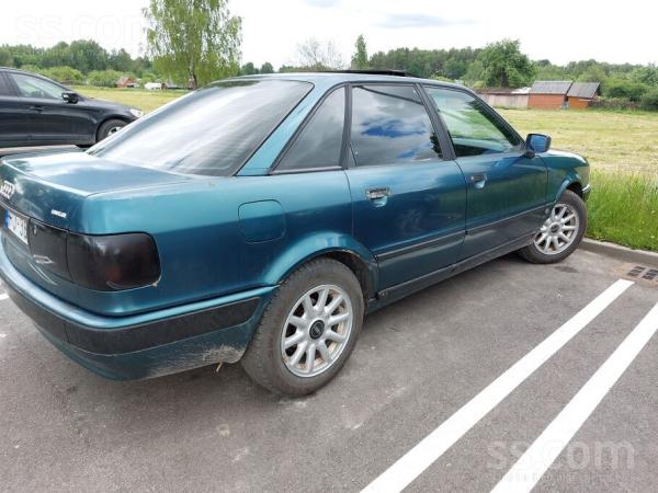 Green Audi 80 1994 in Cesis, with an engine capacity of 2.00 L and mileage of 0 thousand km for 950 €, photo 2 on AUTOMOTO.COM.LV