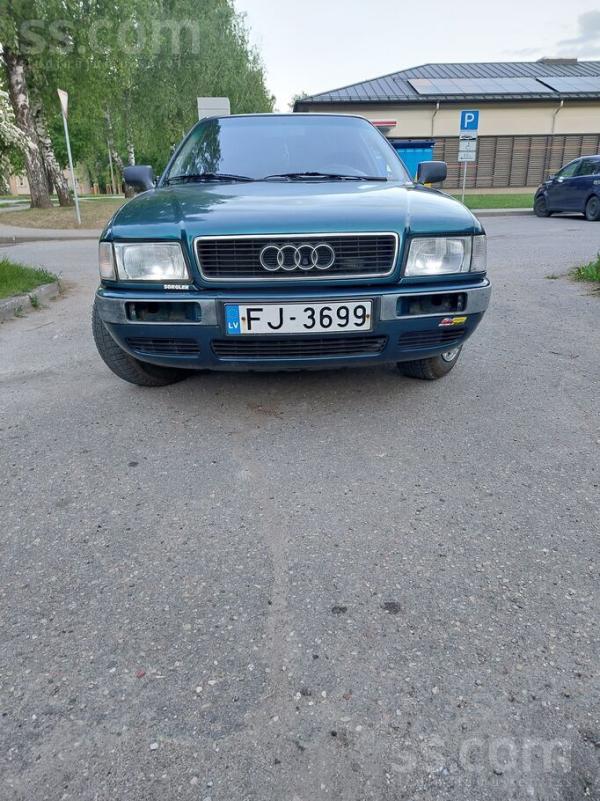 Green Audi 80 1994 in Cesis, with an engine capacity of 2.00 L and mileage of 0 thousand km for 950 €, photo 7 on AUTOMOTO.COM.LV