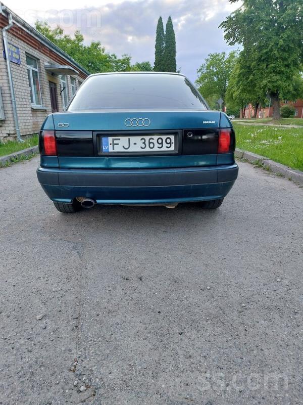 Green Audi 80 1994 in Cesis, with an engine capacity of 2.00 L and mileage of 0 thousand km for 950 €, photo 8 on AUTOMOTO.COM.LV