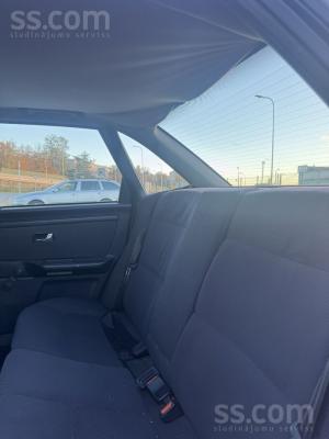 Green Audi 80 1994 in Riga, with an engine capacity of 1.80 L and mileage of 244 thousand km for 450 €, photo 10 on AUTOMOTO.COM.LV
