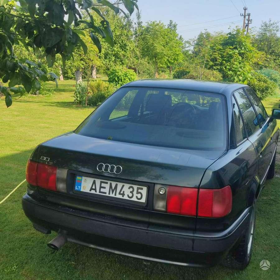 Zaļš Audi 80 1994 Kauņa, ar dzinēja tilpumu 1.98 L un nobraukumu 327 tūkst. km par 1000 €, foto 5 vietnē AUTOMOTO.COM.LV