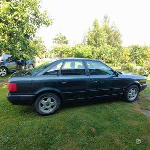 Zaļš Audi 80 1994 Kauņa, ar dzinēja tilpumu 1.98 L un nobraukumu 327 tūkst. km par 1000 €, foto 7 vietnē AUTOMOTO.COM.LV
