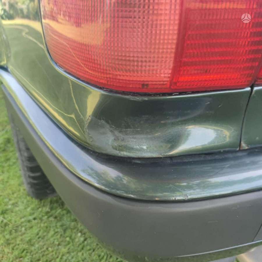 Zaļš Audi 80 1994 Kauņa, ar dzinēja tilpumu 1.98 L un nobraukumu 327 tūkst. km par 1000 €, foto 16 vietnē AUTOMOTO.COM.LV