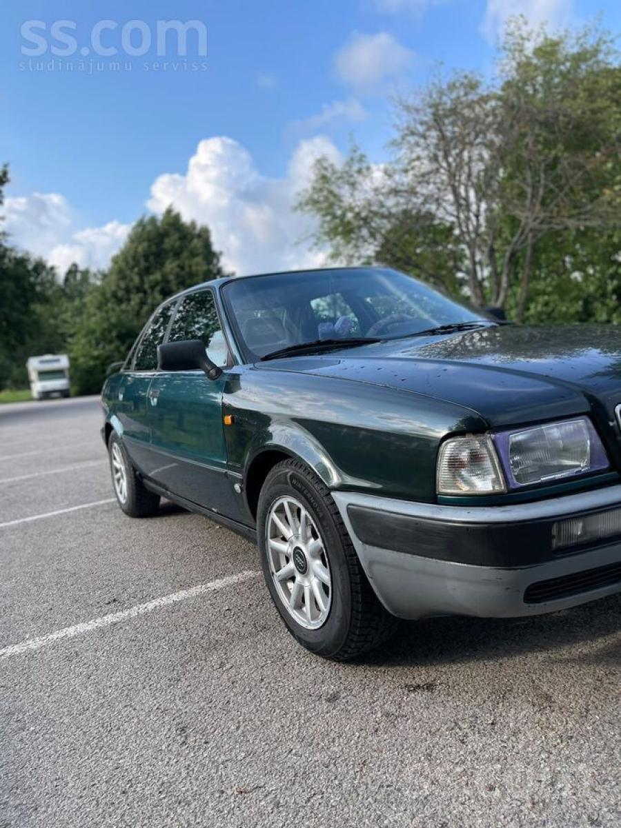 Zaļš Audi 80 1994 Kuldīga, ar dzinēja tilpumu 2.00 L un nobraukumu 422 tūkst. km par 1200 €, foto 1 vietnē AUTOMOTO.COM.LV