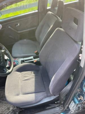 Zaļš Audi 80 1994 Kuldīga, ar dzinēja tilpumu 2.00 L un nobraukumu 422 tūkst. km par 1200 €, foto 11 vietnē AUTOMOTO.COM.LV