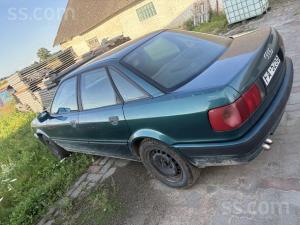Zaļš Audi 80 1994 Jelgava, ar dzinēja tilpumu 1.90 L un nobraukumu 352 tūkst. km par 856 €, foto 4 vietnē AUTOMOTO.COM.LV