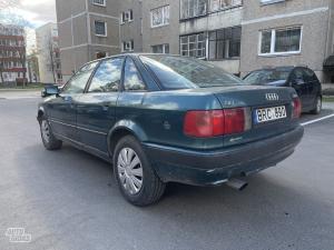 Zaļš Audi 80 1995 Utena, ar dzinēja tilpumu 2.00 L un nobraukumu 240 tūkst. km par 650 €, foto 4 vietnē AUTOMOTO.COM.LV