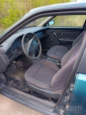Green Audi 80 1995 in Ogre, with an engine capacity of 2.00 L and mileage of 353 thousand km for 450 €, photo 7 on AUTOMOTO.COM.LV