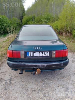 Green Audi 80 1995 in Ogre, with an engine capacity of 2.00 L and mileage of 353 thousand km for 450 €, photo 9 on AUTOMOTO.COM.LV