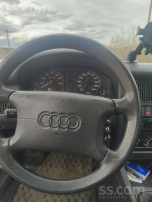 Green Audi 80 1995 in Saldus, with an engine capacity of 2.00 L and mileage of 360 thousand km for 1250 €, photo 5 on AUTOMOTO.COM.LV