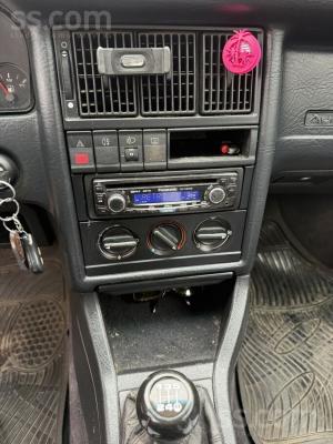 Green Audi 80 1995 in Daugavpils, with an engine capacity of 2.00 L and mileage of 337 thousand km for 520 €, photo 11 on AUTOMOTO.COM.LV
